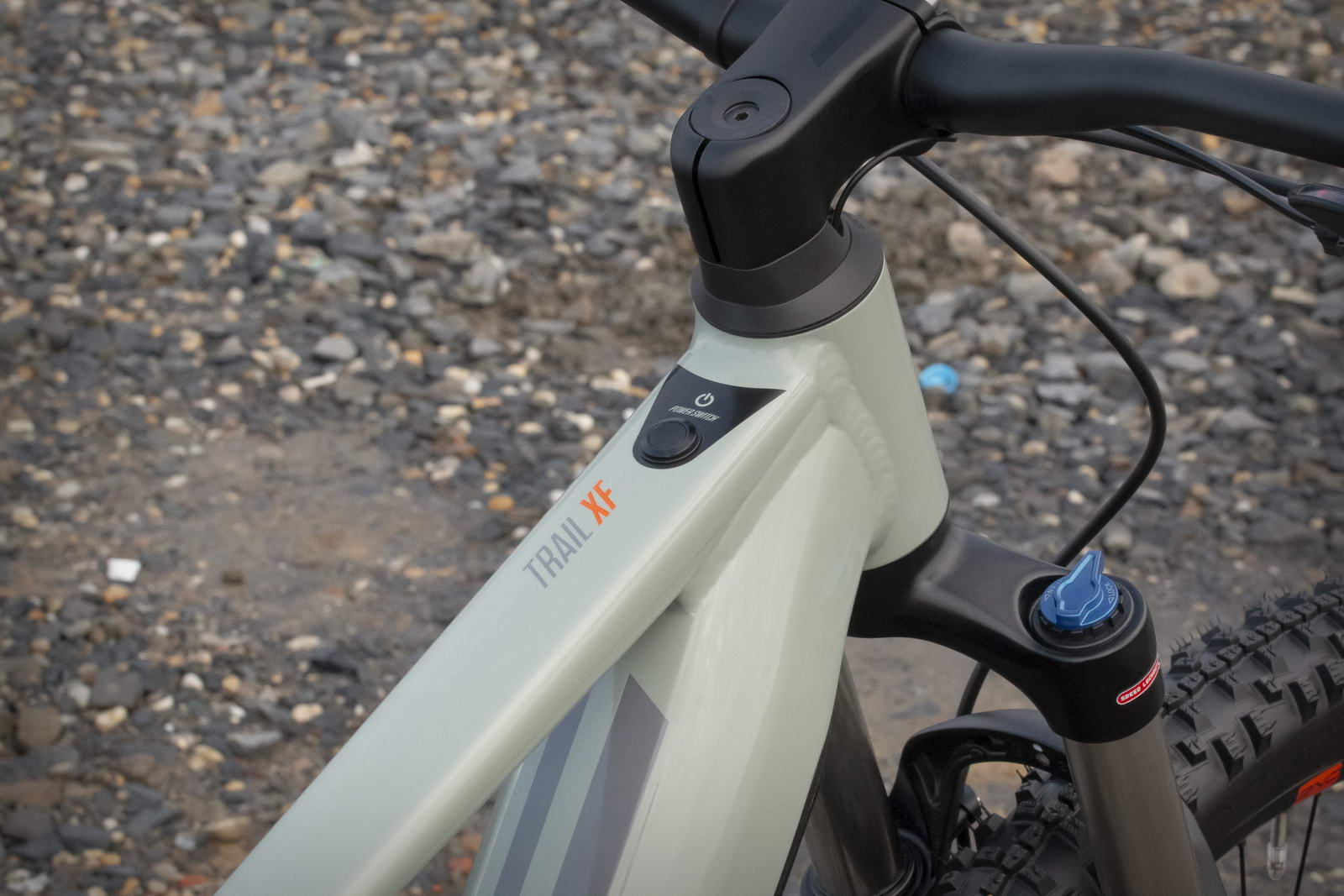 SUPERIOR eXF 8089 – elektriska sajūsma un piedzīvojumi bez robežām ...