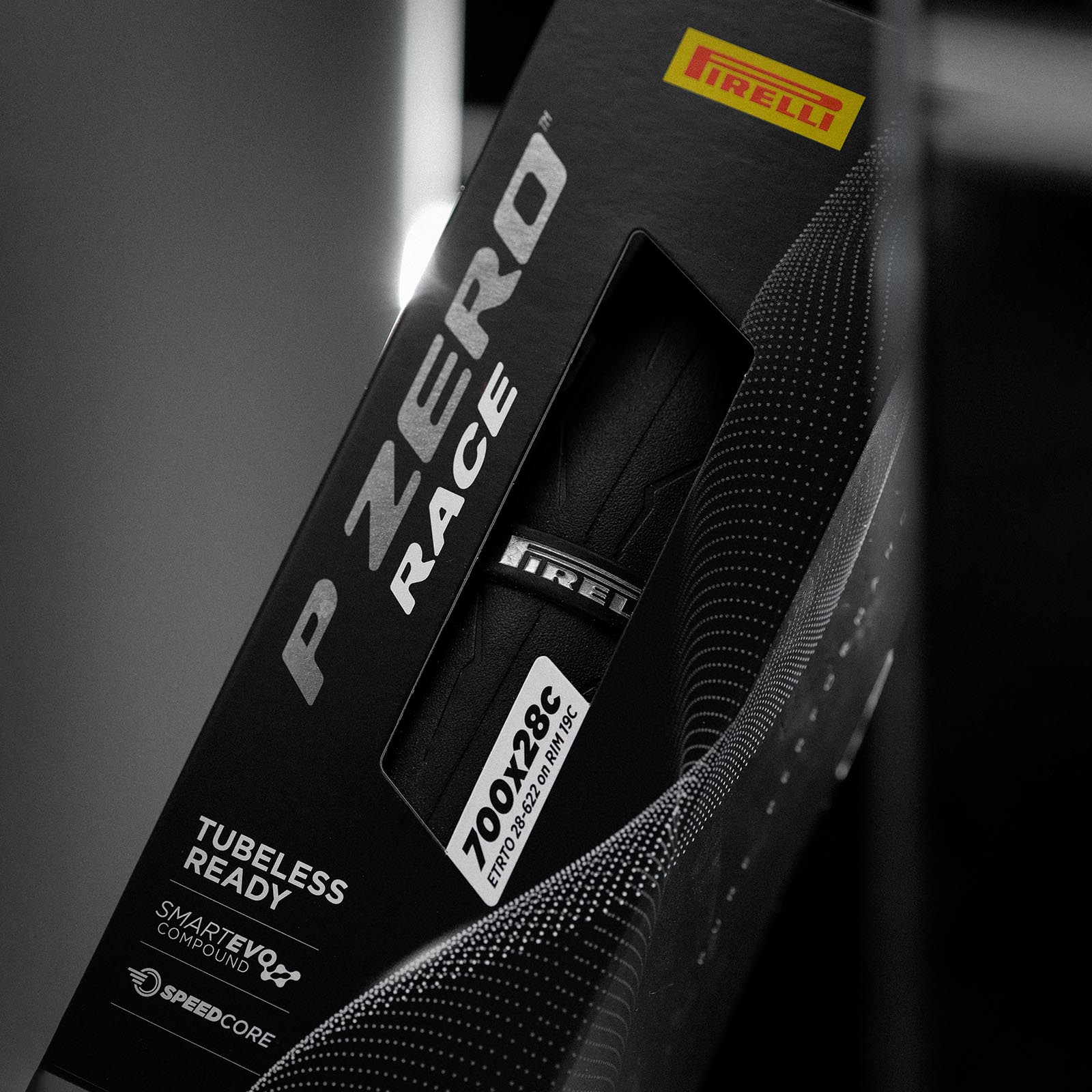 Pirelli launches the new P ZERO Race TLR. An even faster, even lighter ...